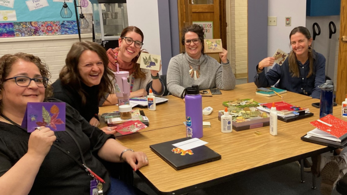 Home | Harris Bilingual