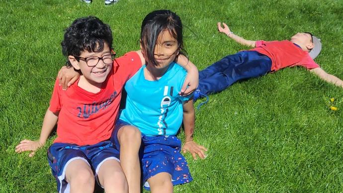 Home | Harris Bilingual