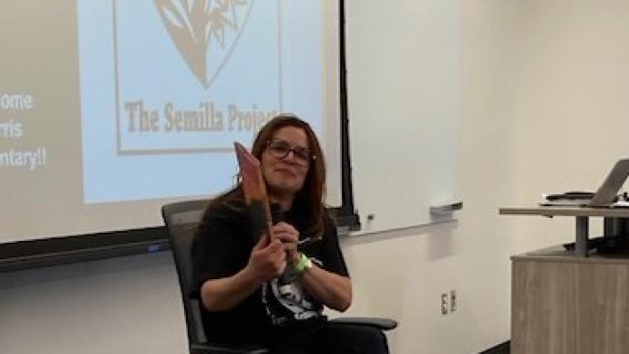 Home | Harris Bilingual